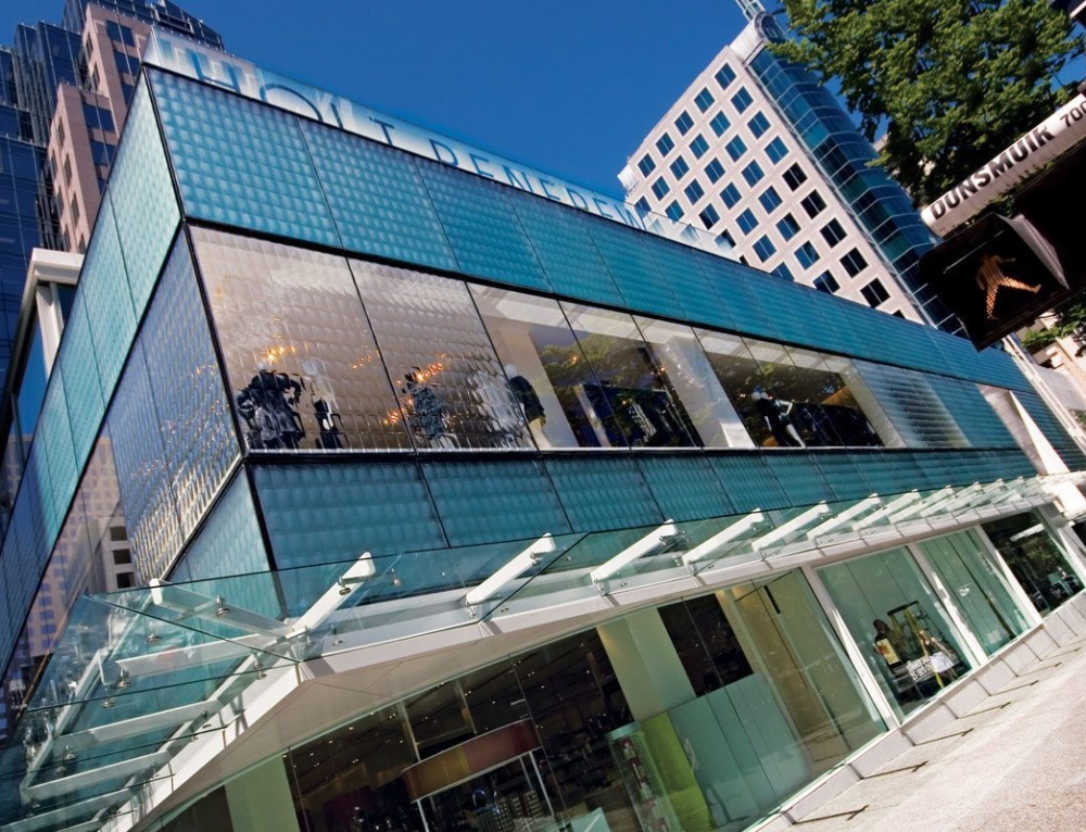 Simon Restaurant Lounge Stax Glass Produced By Nathan Allan Glass