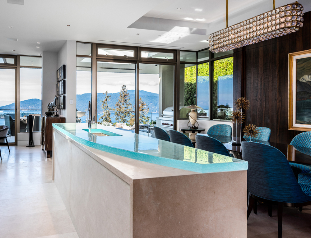 Miku Restaurant | Thick Textured Art Glass Design